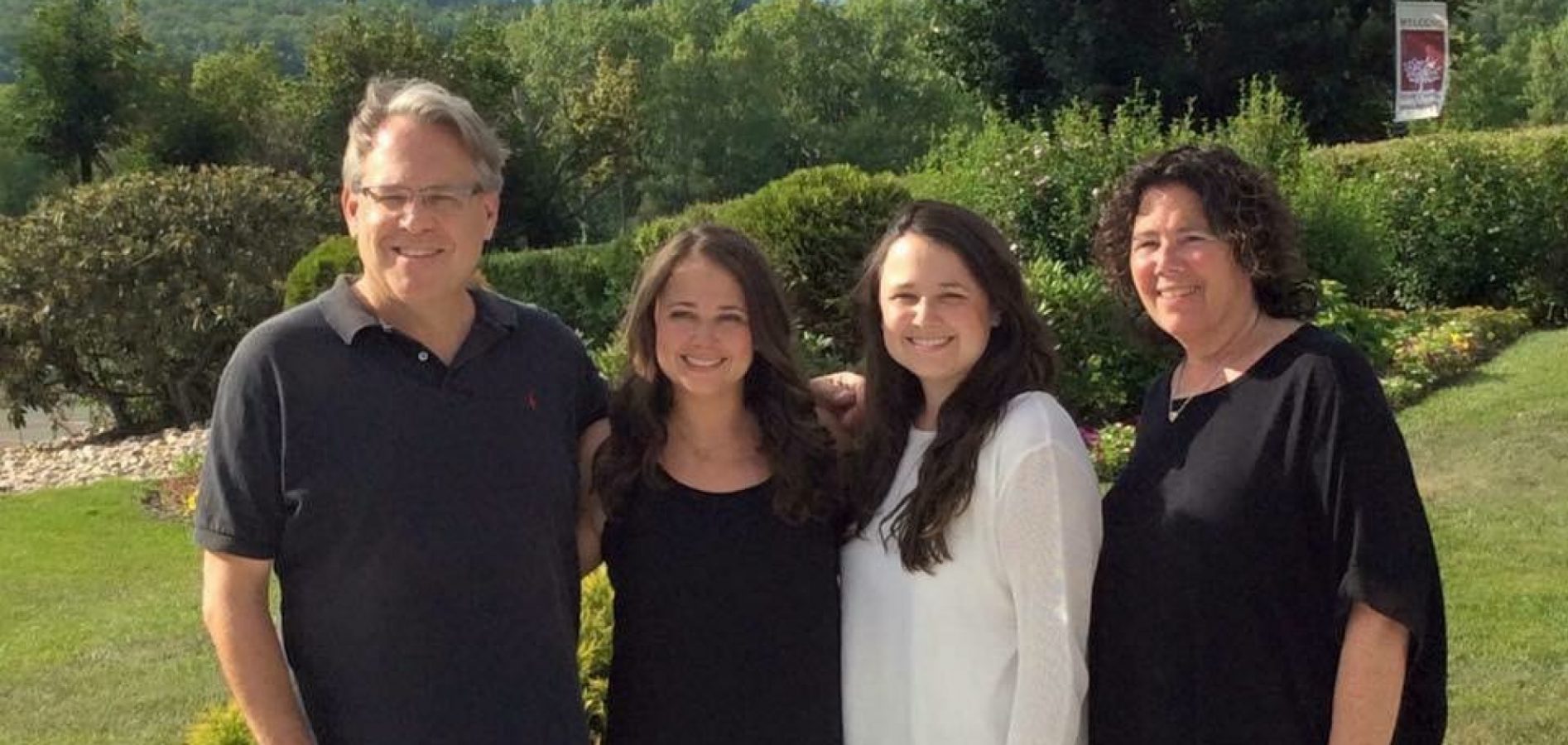 Lynda Shrager, Geriatric OTR - AGE IN PLACE - Dr. Theresa Nicassio